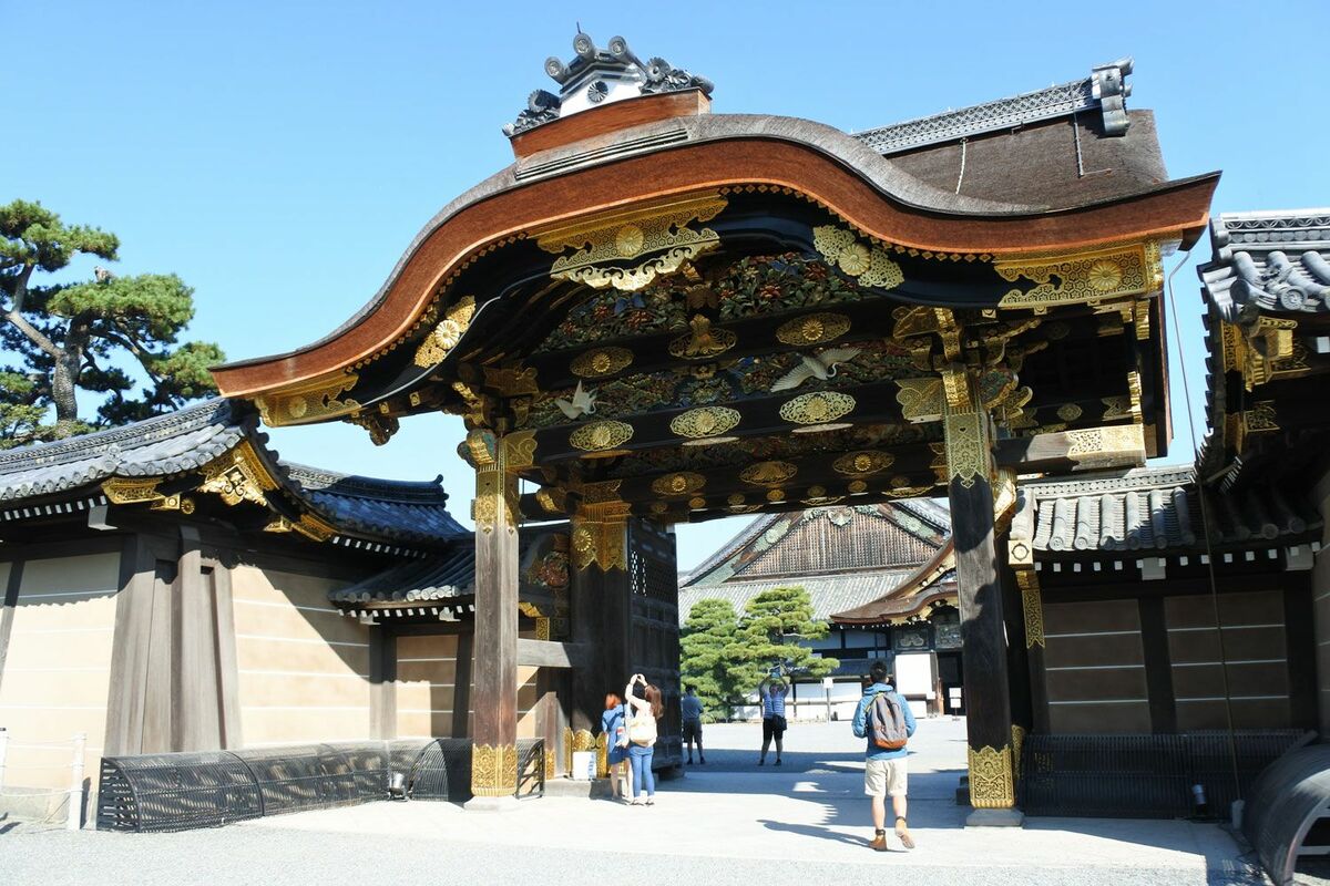 [写真](6ページ目)徳川幕府の栄枯盛衰を見守った二条城 国宝・二の丸御殿の“群を抜く豪華さ” | 文春オンライン