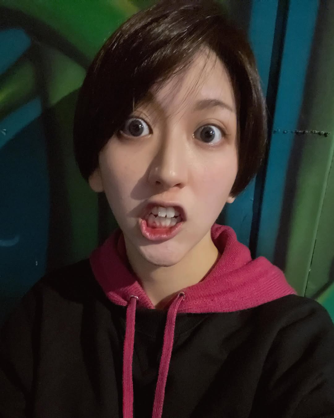 [写真](29ページ目)IQ140のセクシー女優「慶應の経済」を1年で退学した理由 | 文春オンライン