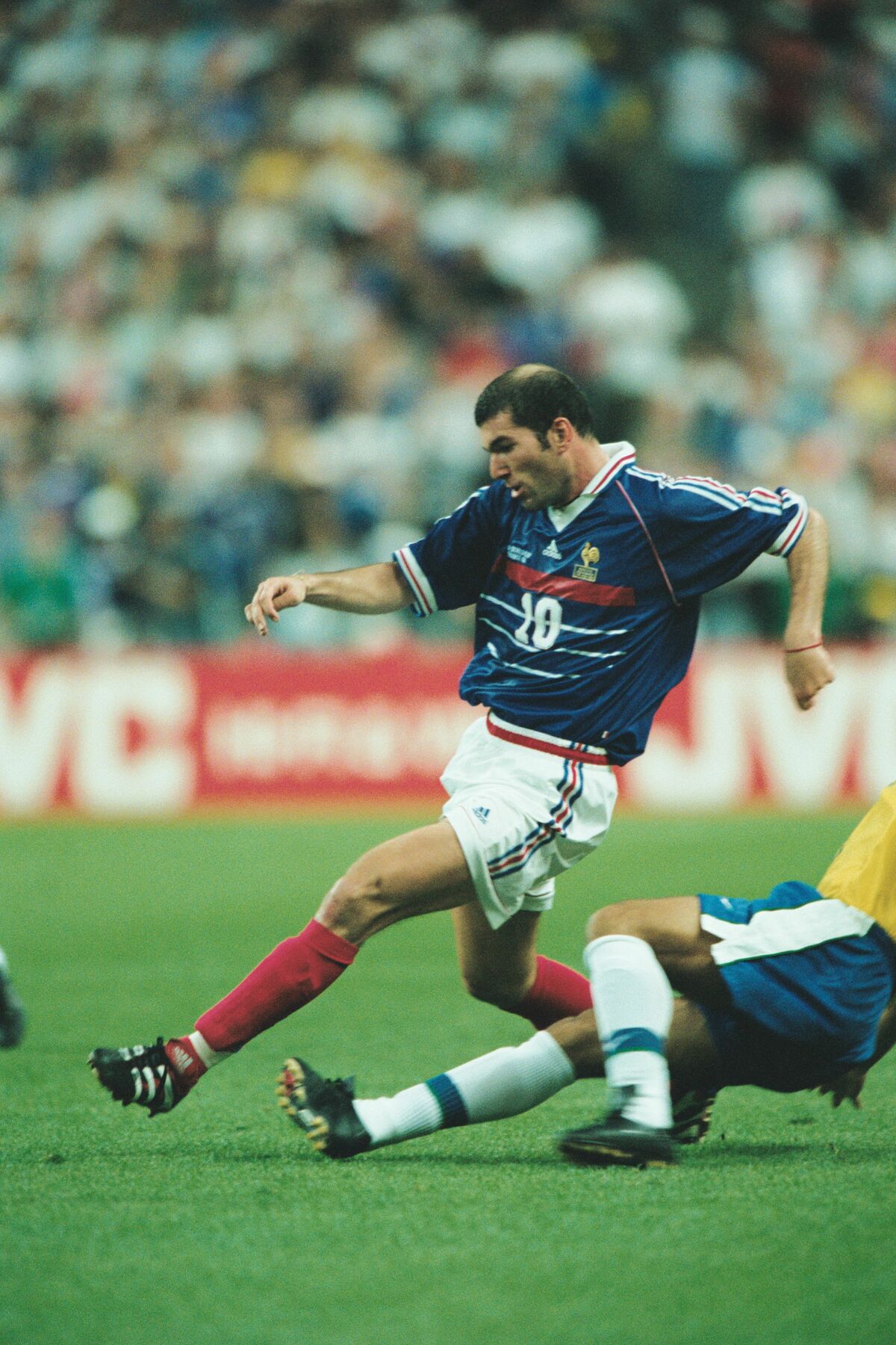 [写真](3ページ目)戦術的な制約や縛りがほとんど見えてこない…それでもジダンが“名監督”であり続けた“決定的理由” | 文春オンライン