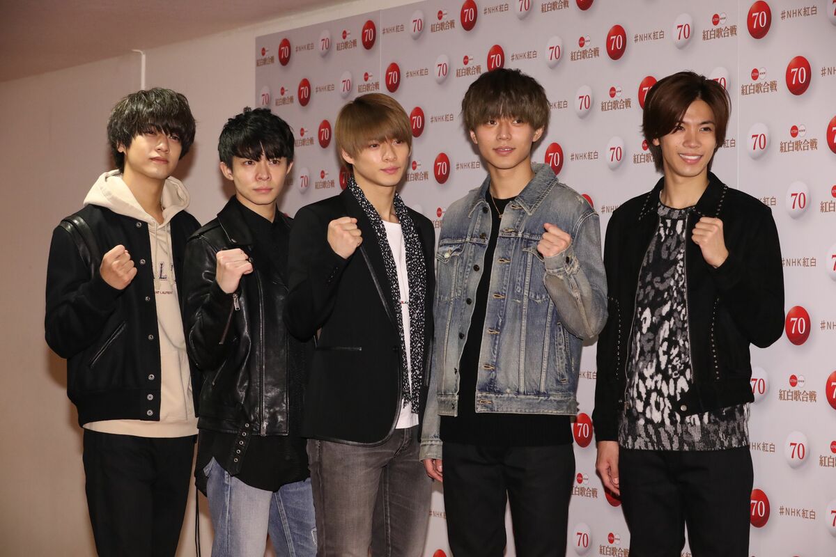 [写真](3ページ目)「NGを出す立場にない」旧ジャニーズ新会社社長が明かした“SMAP、キンプリ再集結の可能性” キムタクの言葉に「ちょっと涙がでました」 | 文春オンライン