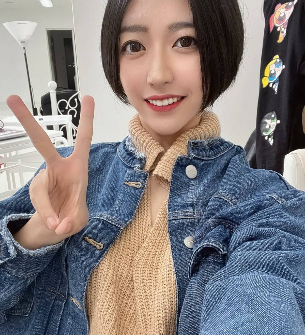 [写真](17ページ目)IQ140のセクシー女優「慶應の経済」を1年で退学した理由 | 文春オンライン