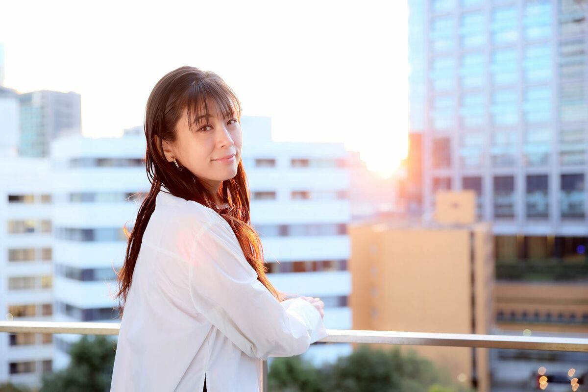 [写真](45ページ目)49kgの美脚グラドル→75kgの“お腹ダルダル”状態に「太りなさいと言われて…」小阪由佳（39）が語る“激太り時代”の衝撃の真相 | 文春オンライン