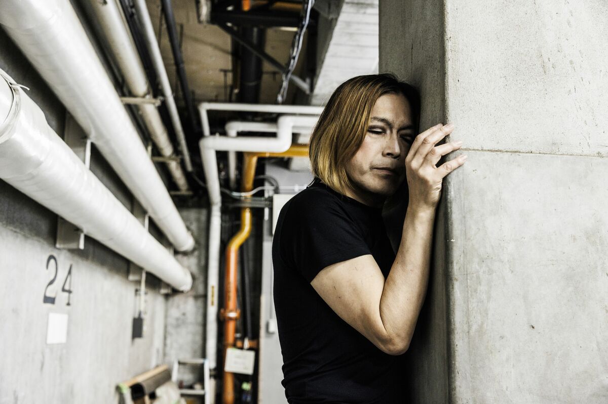 [写真](6ページ目)「お尻から水が出るほど…」ROLLY（61）が今でも忘れない「“いとこ・槇原敬之”の母」から言われた言葉 | 文春オンライン