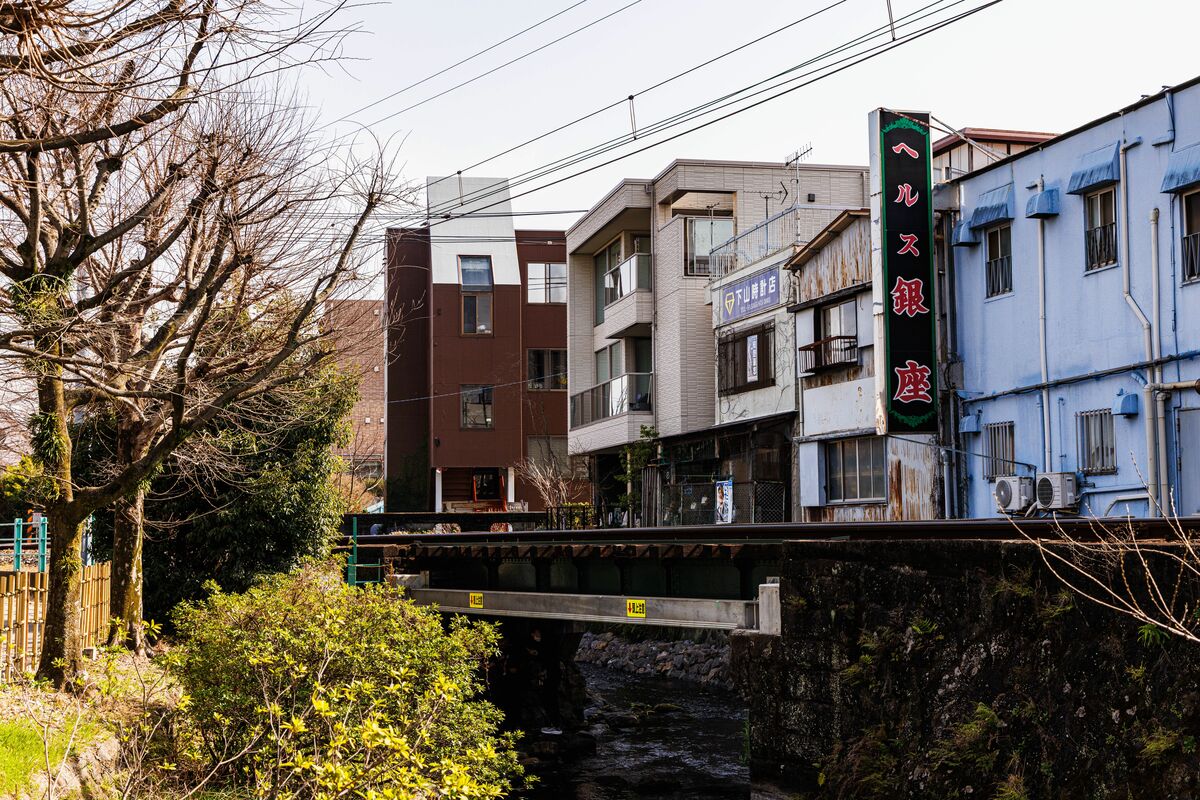 [写真](14ページ目)東海道新幹線“ほぼ「こだま」しか停まらない駅”「三島」には何がある？ | 文春オンライン