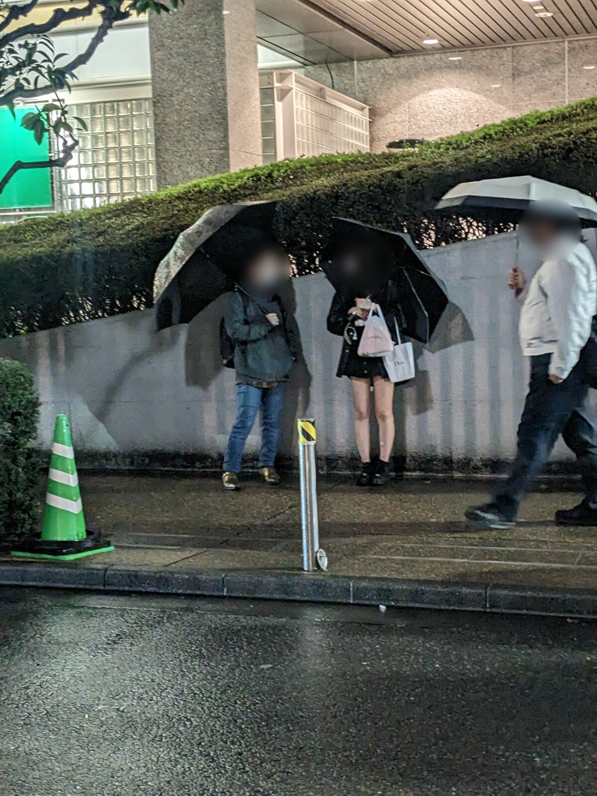 [写真](27ページ目)「性的なサービスは絶対にいけない。しかし」女の子に5万円をチラつかせて“一線を越える男性客”も…「大阪のJKリフレ」驚きの違法サービスの実態 | 文春オンライン