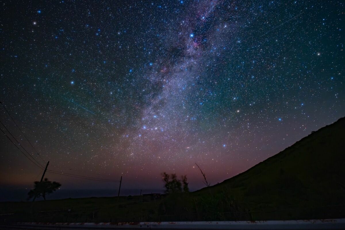 [写真](68ページ目)《ネットも電話も繋がらない》絶海の孤島・青ヶ島在住の41歳女性が語る、“日本一人口が少ない村”を襲った「過去最大級の ...